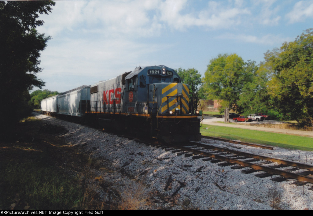 KCS 1921 NORTH AT MILEPOST 292.4